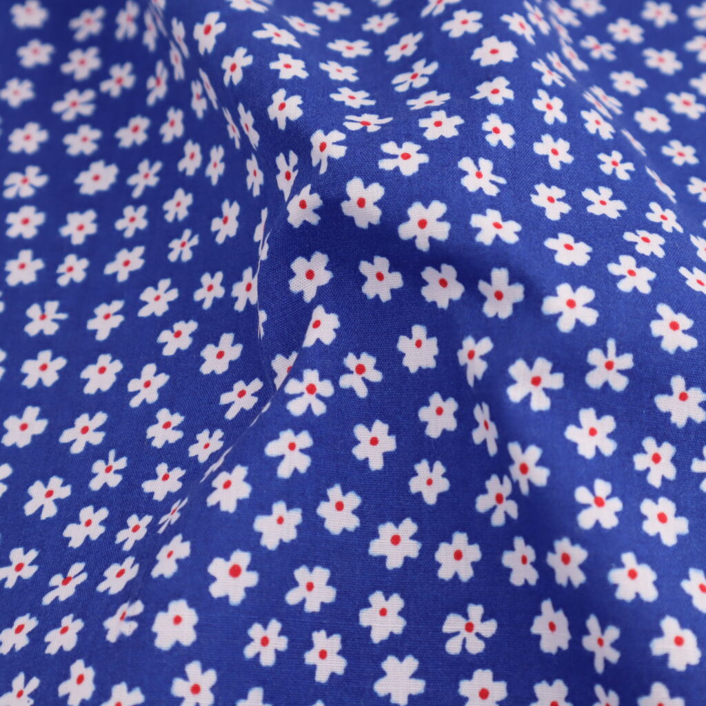 Poly Cotton Floral Print Design 110 Navy – Reynard Fabrics